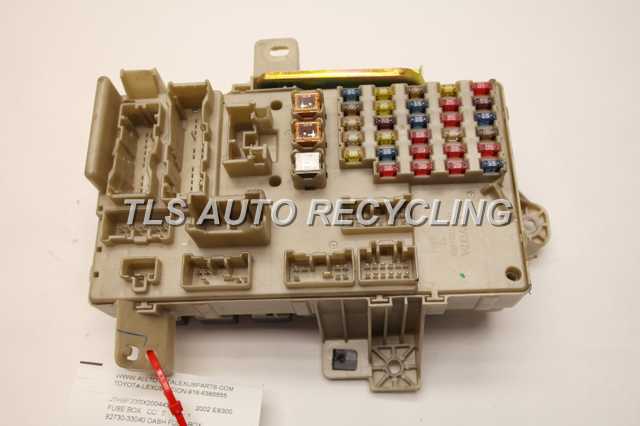 Used 2002 LEXUS ES 300 FUSE BOX, CABIN - OEM 82730-33040 - Benzeen Auto ...
