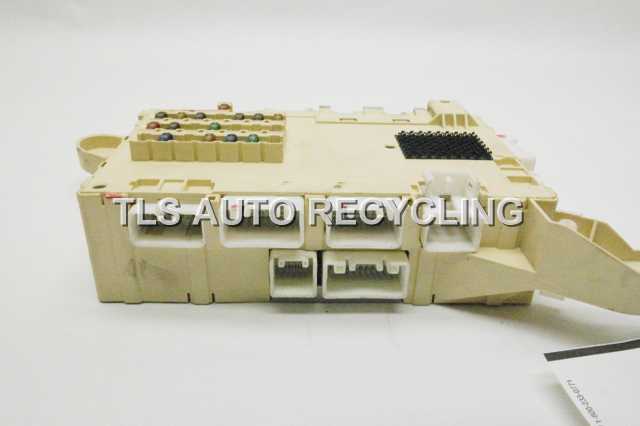 Used 2002 LEXUS SC 430 FUSE BOX, CABIN - OEM 82730-24010 - Benzeen Auto ...