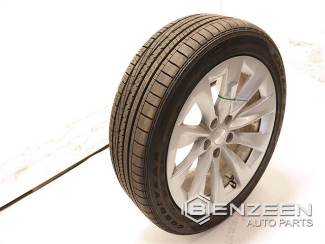 Used TESLA Wheels - Benzeen Auto Parts
