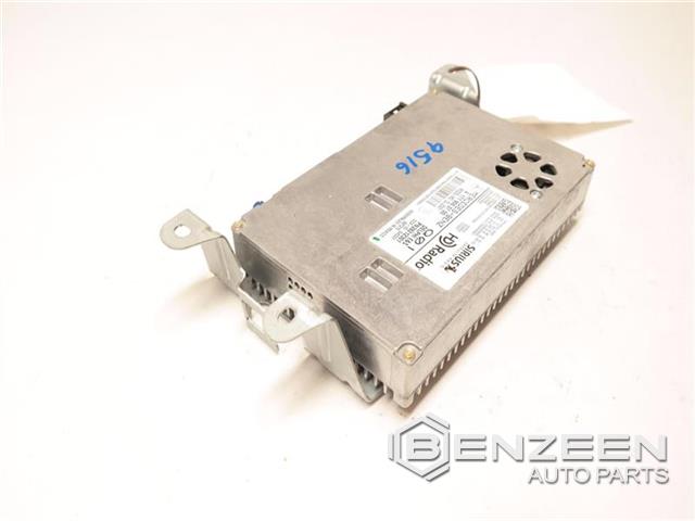 Used 2010 MERCEDES-BENZ E350 RADIO / AMPLIFIER - OEM 1729060700 ...