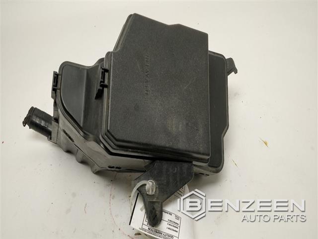 Used Fuse Box - Benzeen Auto Parts